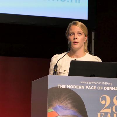 Dupilumab-induced head and neck erythema described in atopic dermatitis ...