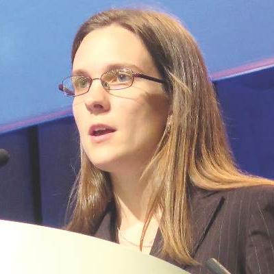 Poorer survival of African Americans with kidney cancer may be due to ...